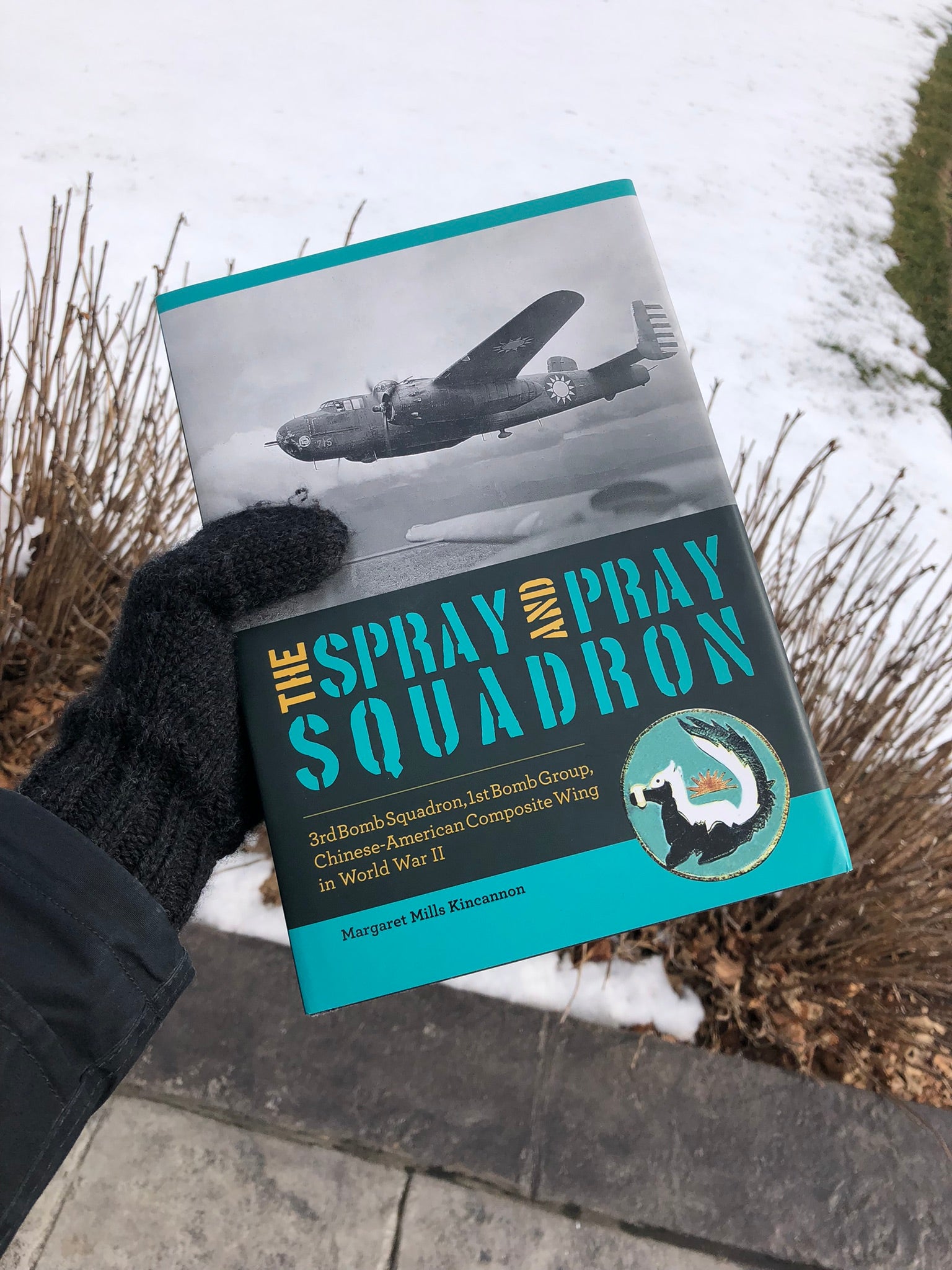 Flying Skunks – Schiffer Kids